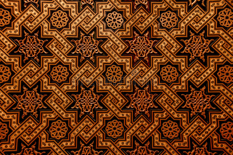 Kundekari Panel – Art of Islamic Pattern