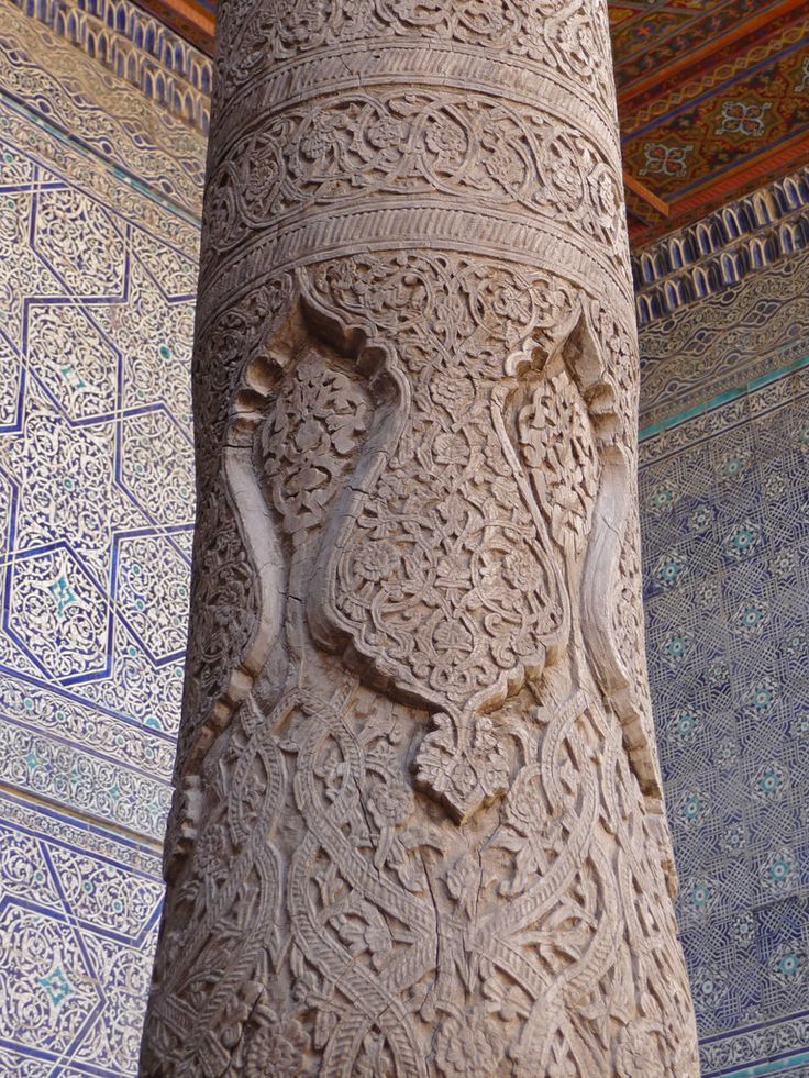 Uzbek Columns – Art of Islamic Pattern