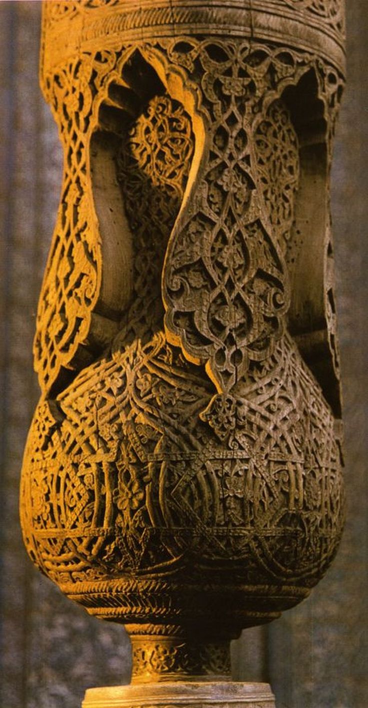 Uzbek Columns – Art of Islamic Pattern